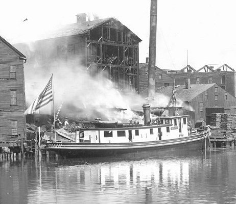 Milwaukee Fireboat #23