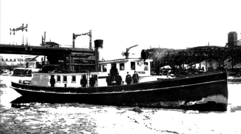 Milwaukee Fireboat #23